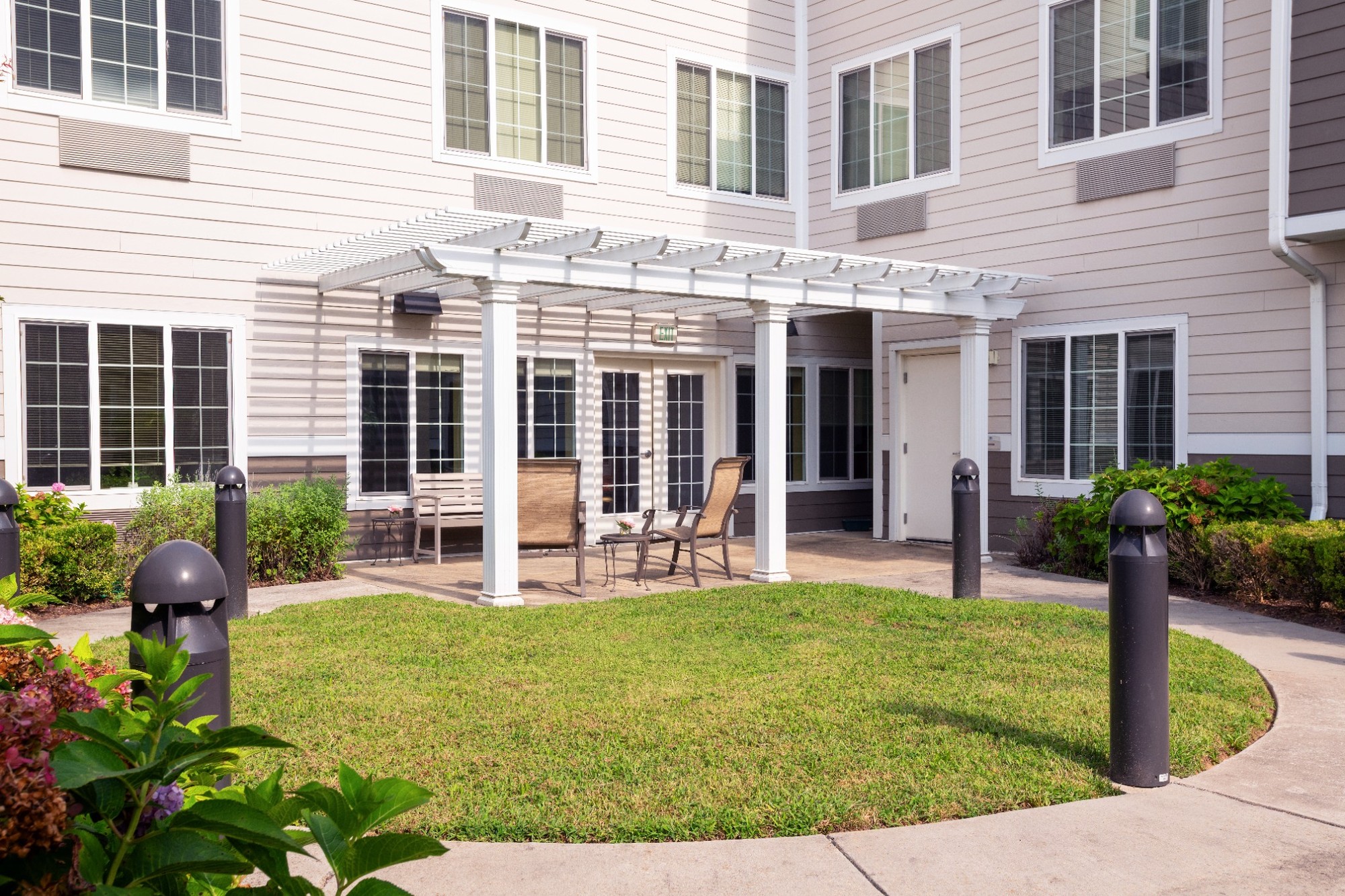 Silver Spring Healthcare Center - CommuniCare